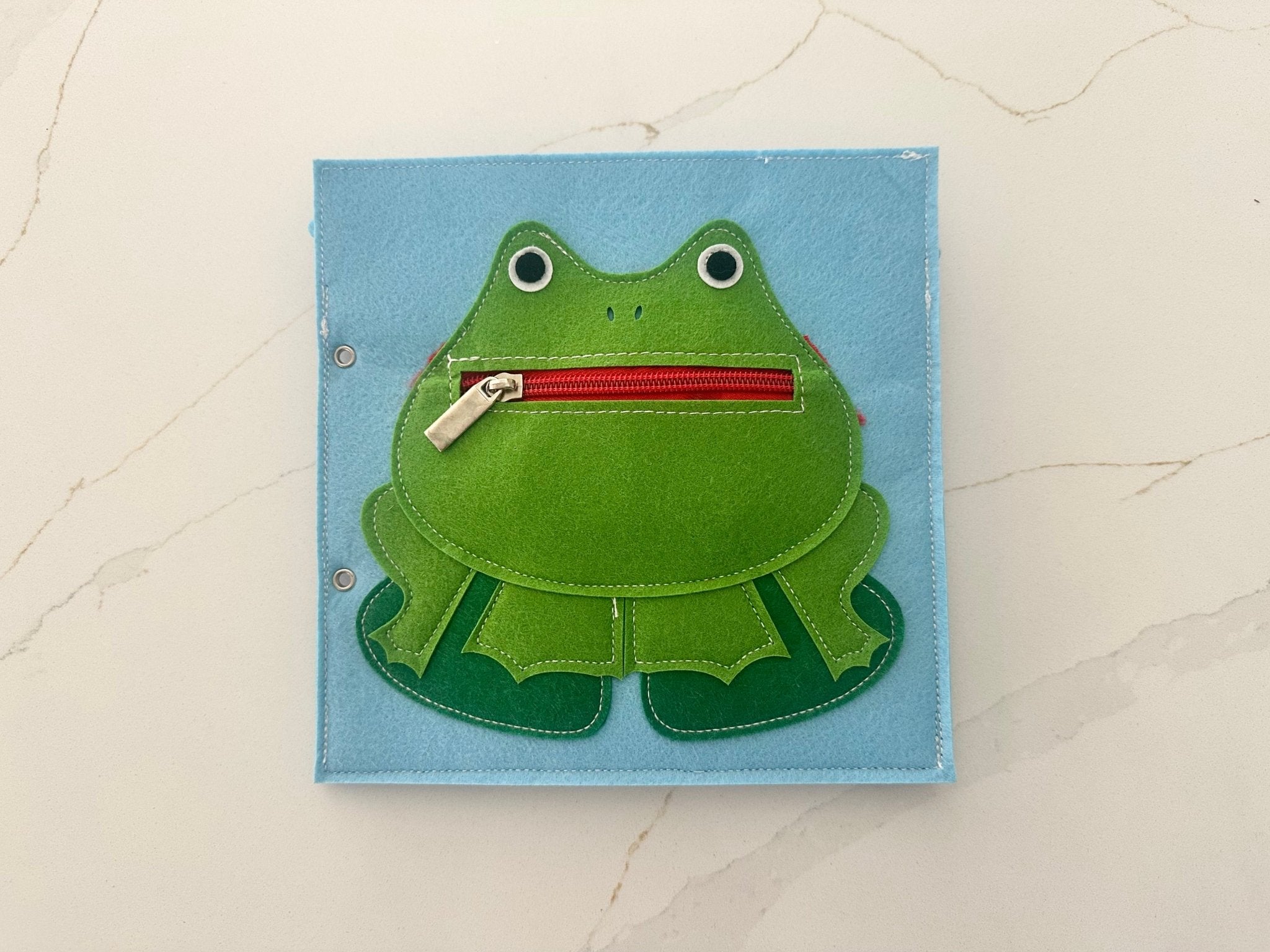 Frog & Baby Shark – Wondertivity